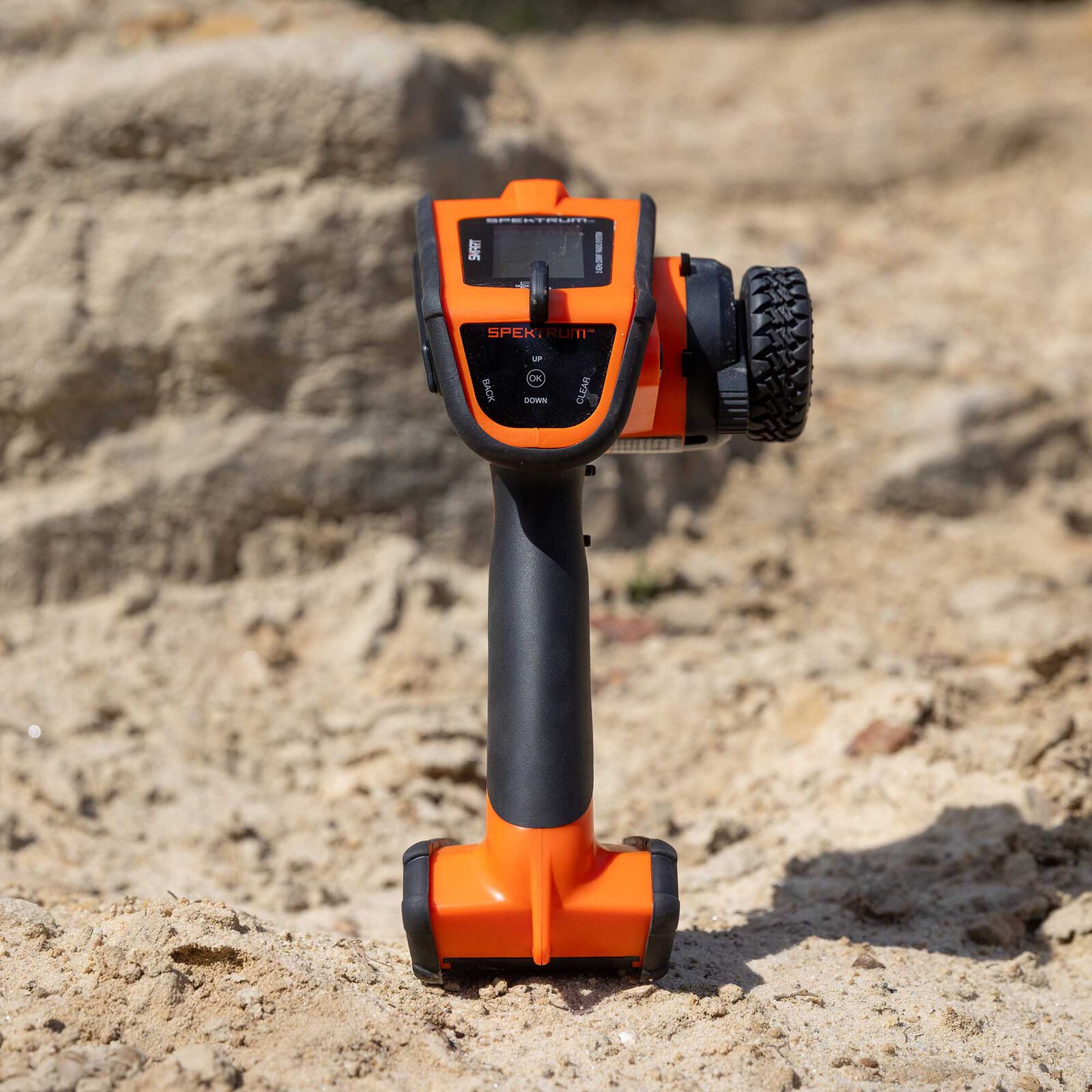DX6 Rugged 6-Channel DSMR Transmitter Only, Orange | Spektrum