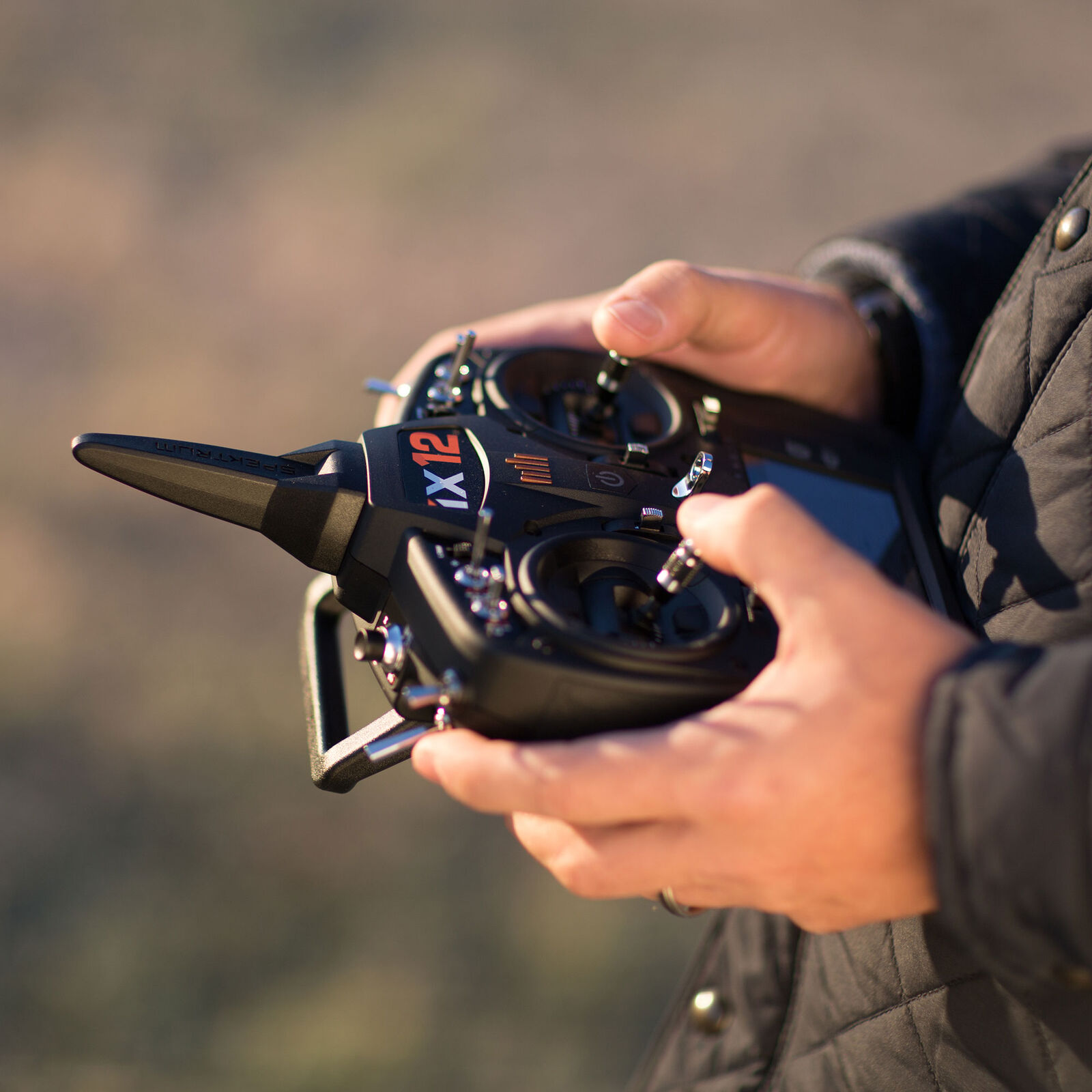 iX12 12-Channel DSMX Transmitter with AR9030T | Spektrum