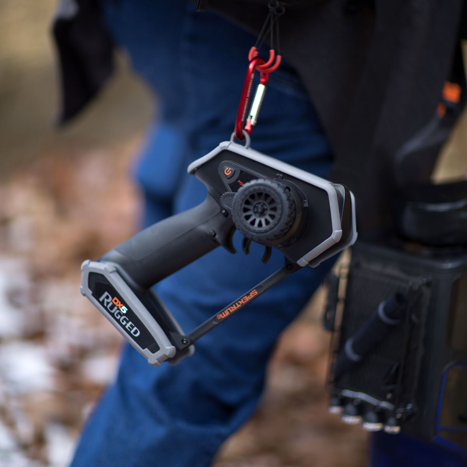 DX5 Rugged 5-Channel DSMR Transmitter with SR515 | Spektrum